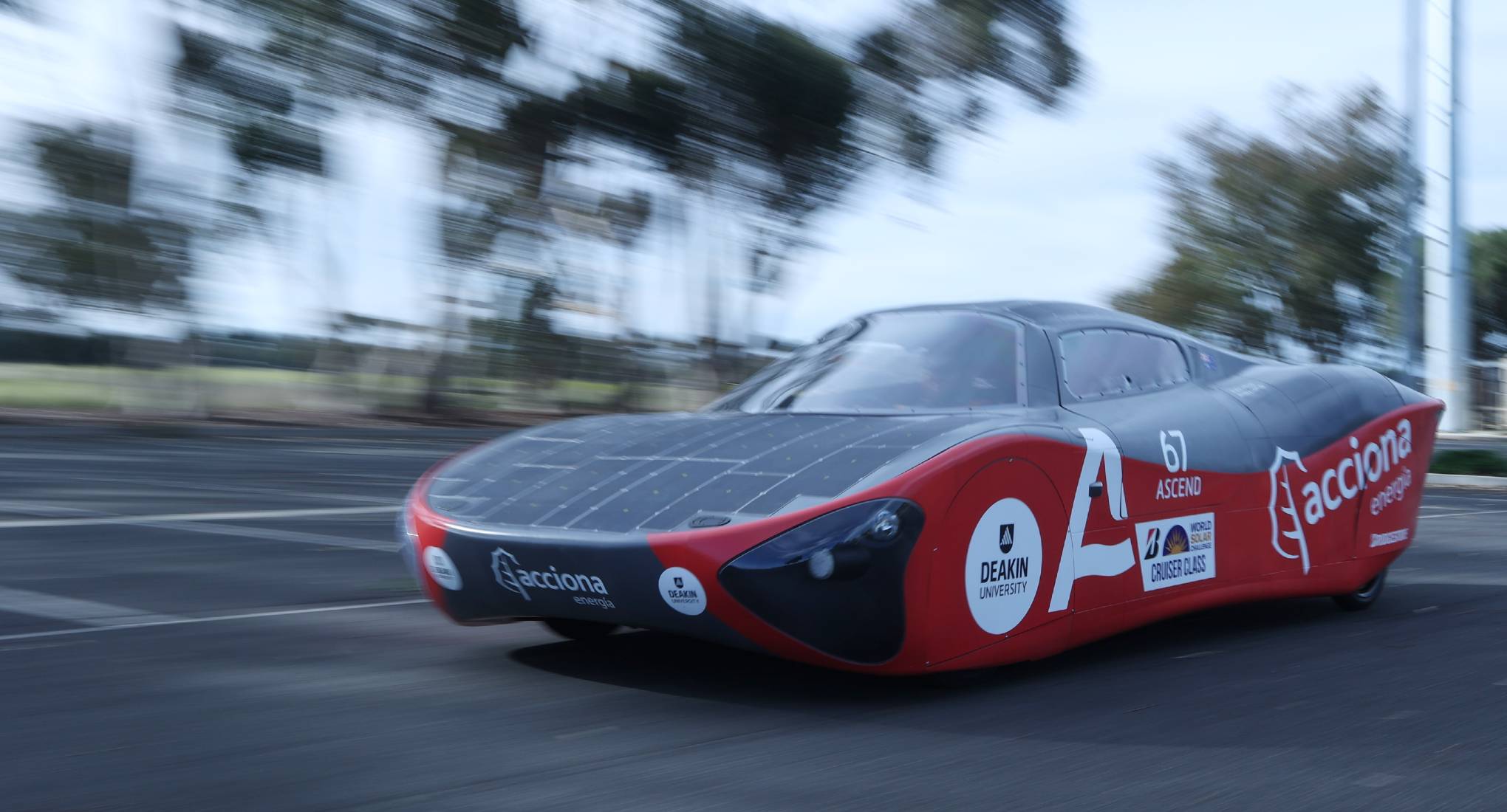ASCEND: the ACCIONA Energía solar-powered car with a new generation of ... ASCEND: the ACCIONA Energía solar-powered car with a new generation of ...
